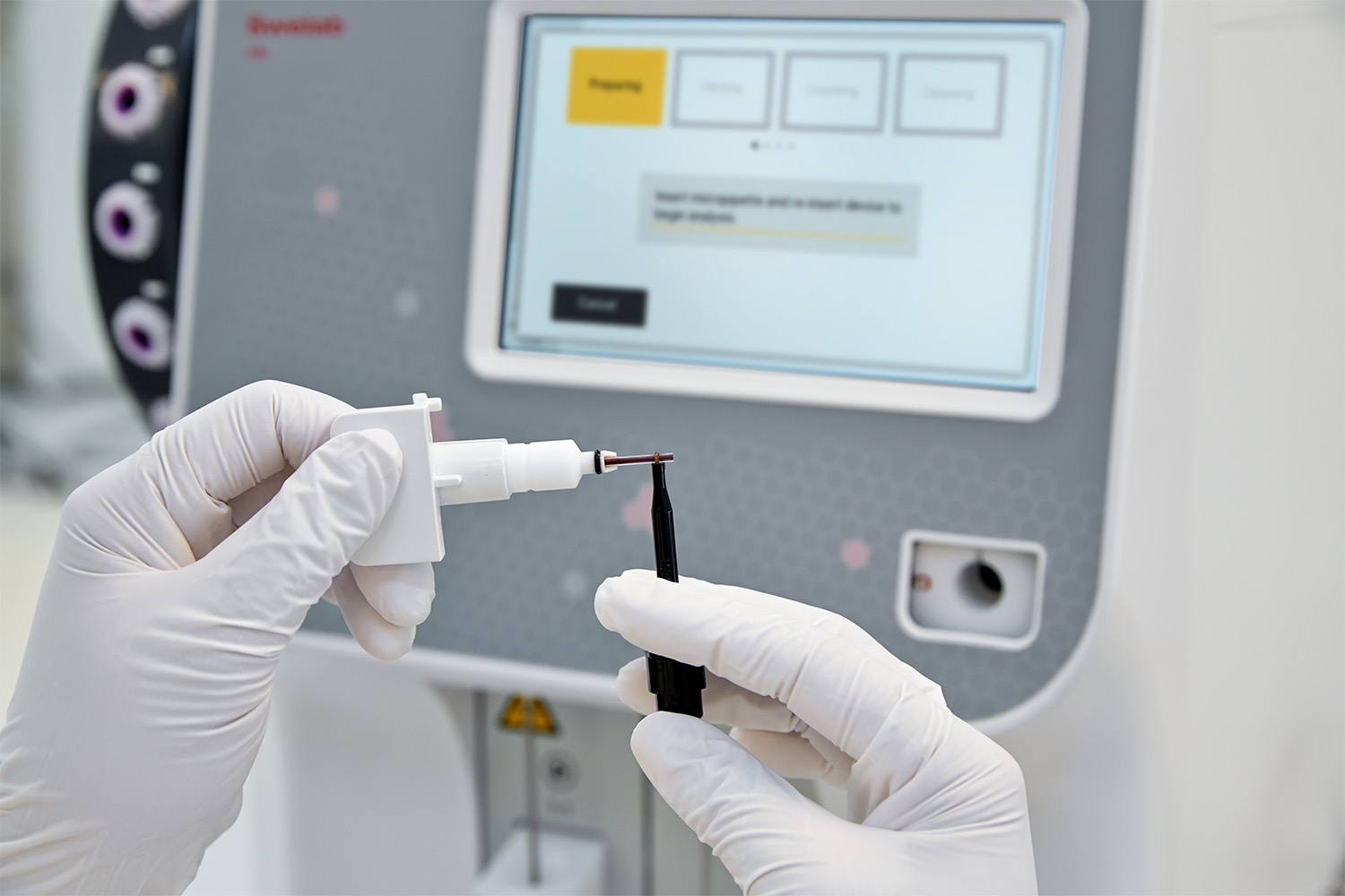 Blutbildanalyser Swelab AutoCounter Alfa Plus | Leupamed GmbH